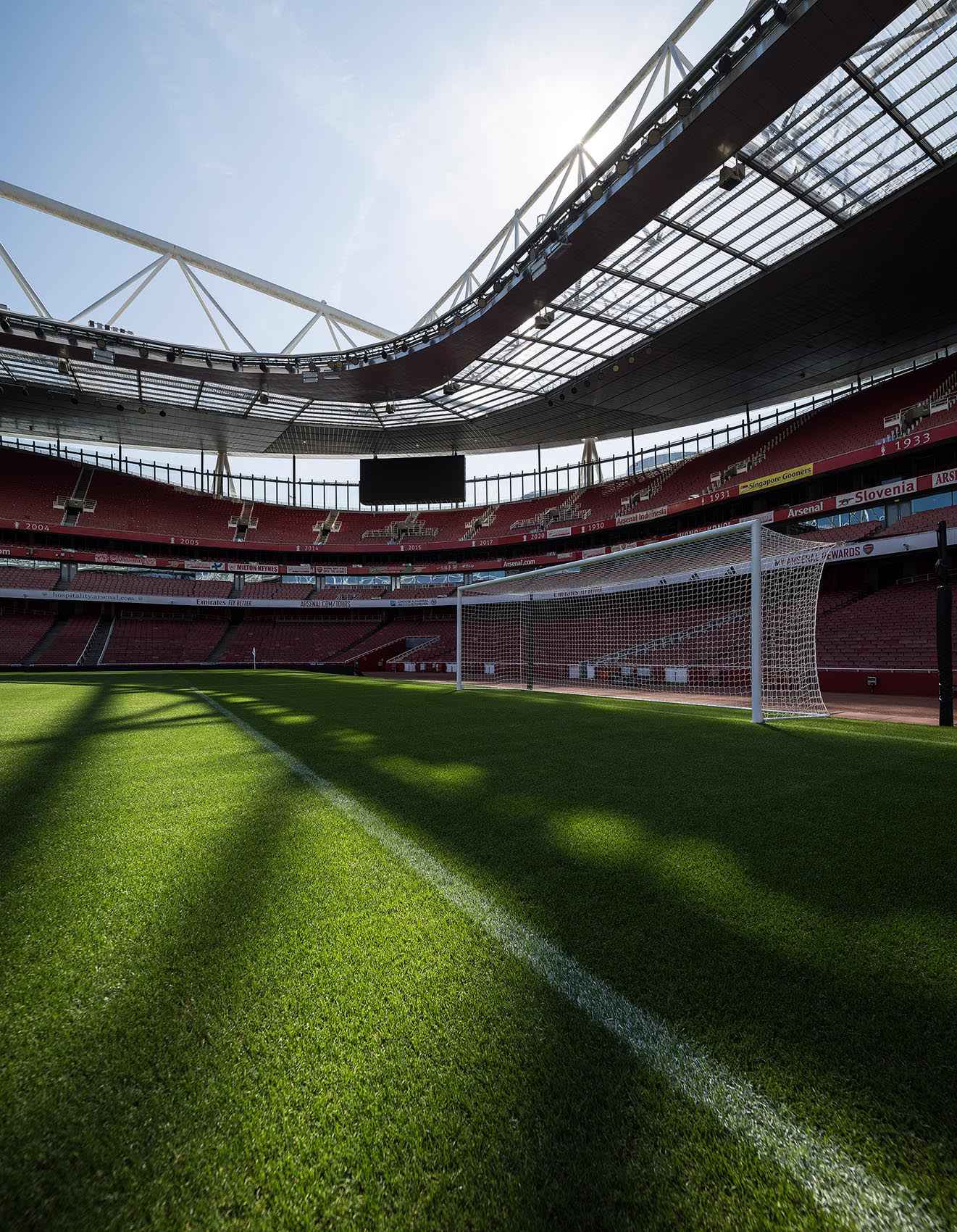 arsenal_football_club_emirates_stadium_pitch_architectural_photographer ...